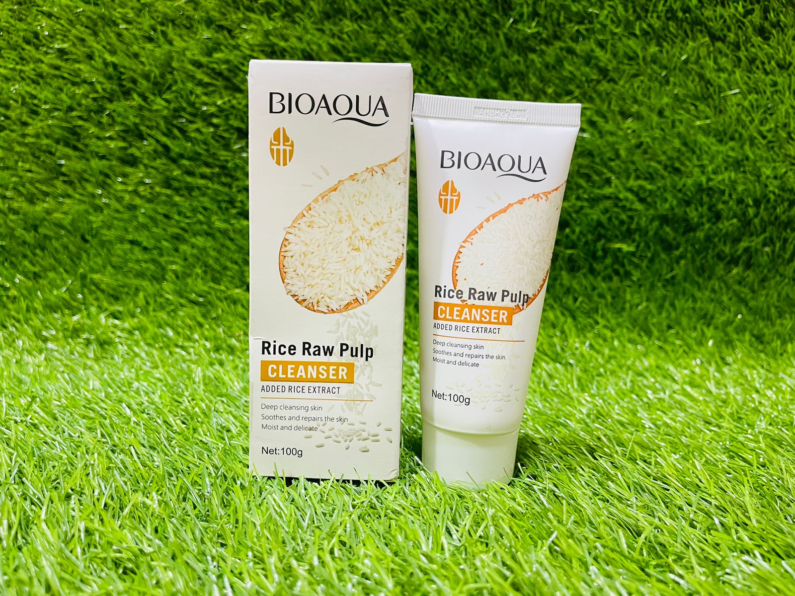 BIOAQUA Rice Raw Pulp Whitening Facial Cleanser 100g (ALL SKIN TYPES ...